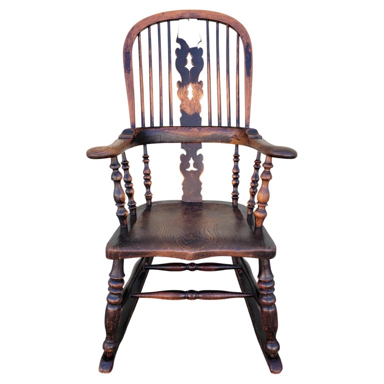 19Thc English Windsor Rocking Chair For Sale at 1stDibs
