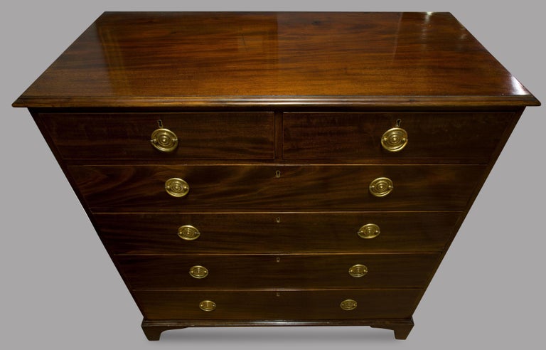 19thc Mahogany Chest of Drawers For Sale at 1stDibs