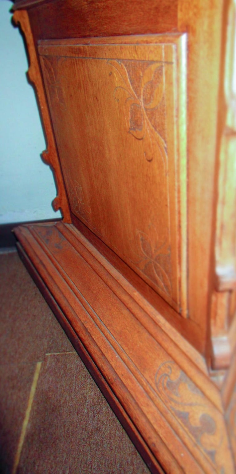 19thc Masonic Triangular Carved Oak Table Altar For Sale at 1stDibs