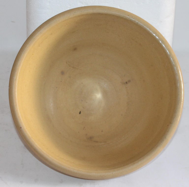 19th Century Mocha Yellow Ware Mixing Bowl with Blue Seaweed For Sale ...