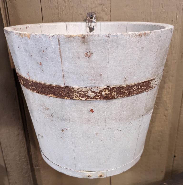 19th C New England Original Painted White Sap Bucket For Sale at 1stDibs