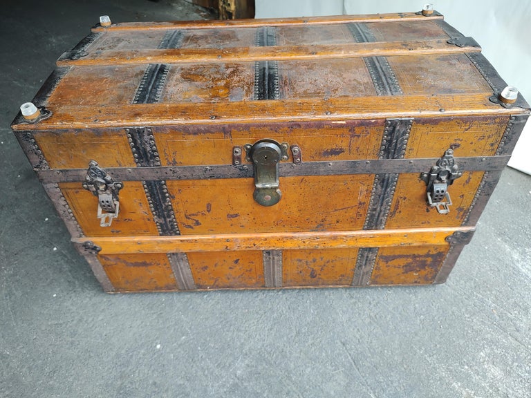 19thC Wooden Travel Box Storage and Cocktail Table Crouch and ...