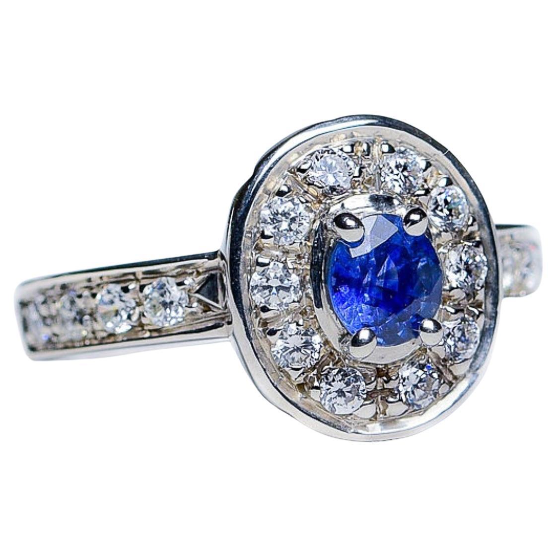 .90CTW Oval blue sapphire Platinum Silver Ring For Sale at 1stDibs