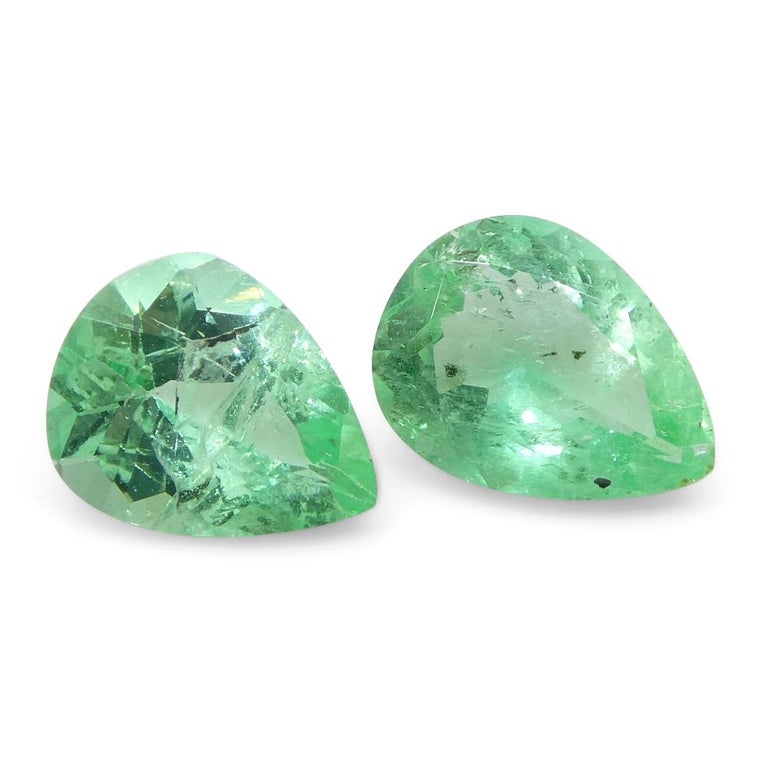 1ct Pair Pear Green Emerald from Colombia For Sale at 1stDibs