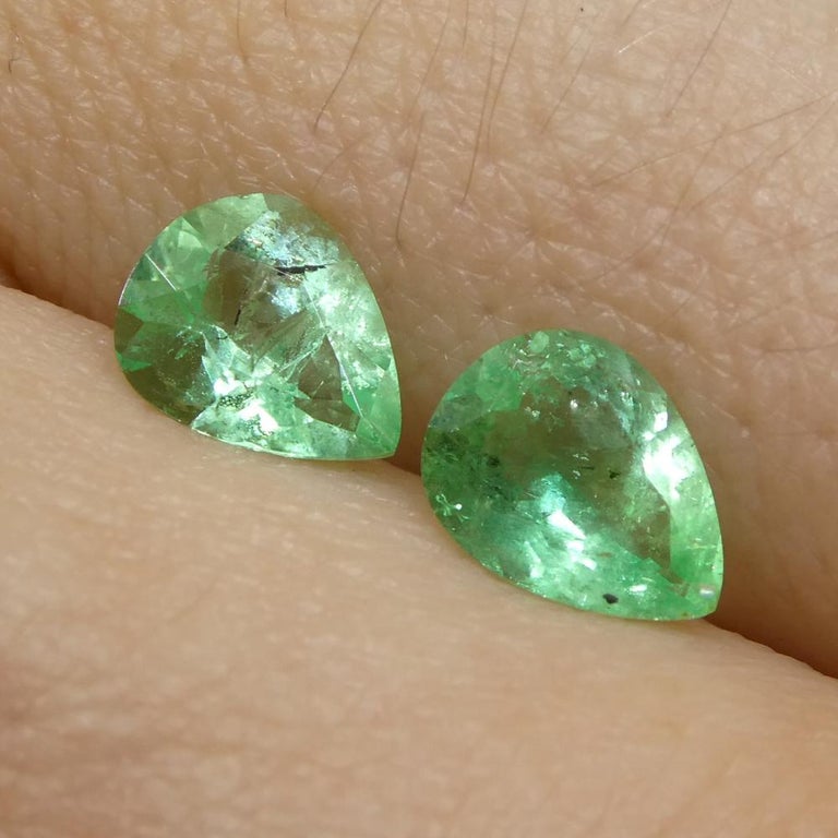 1ct Pair Pear Green Emerald from Colombia For Sale at 1stDibs