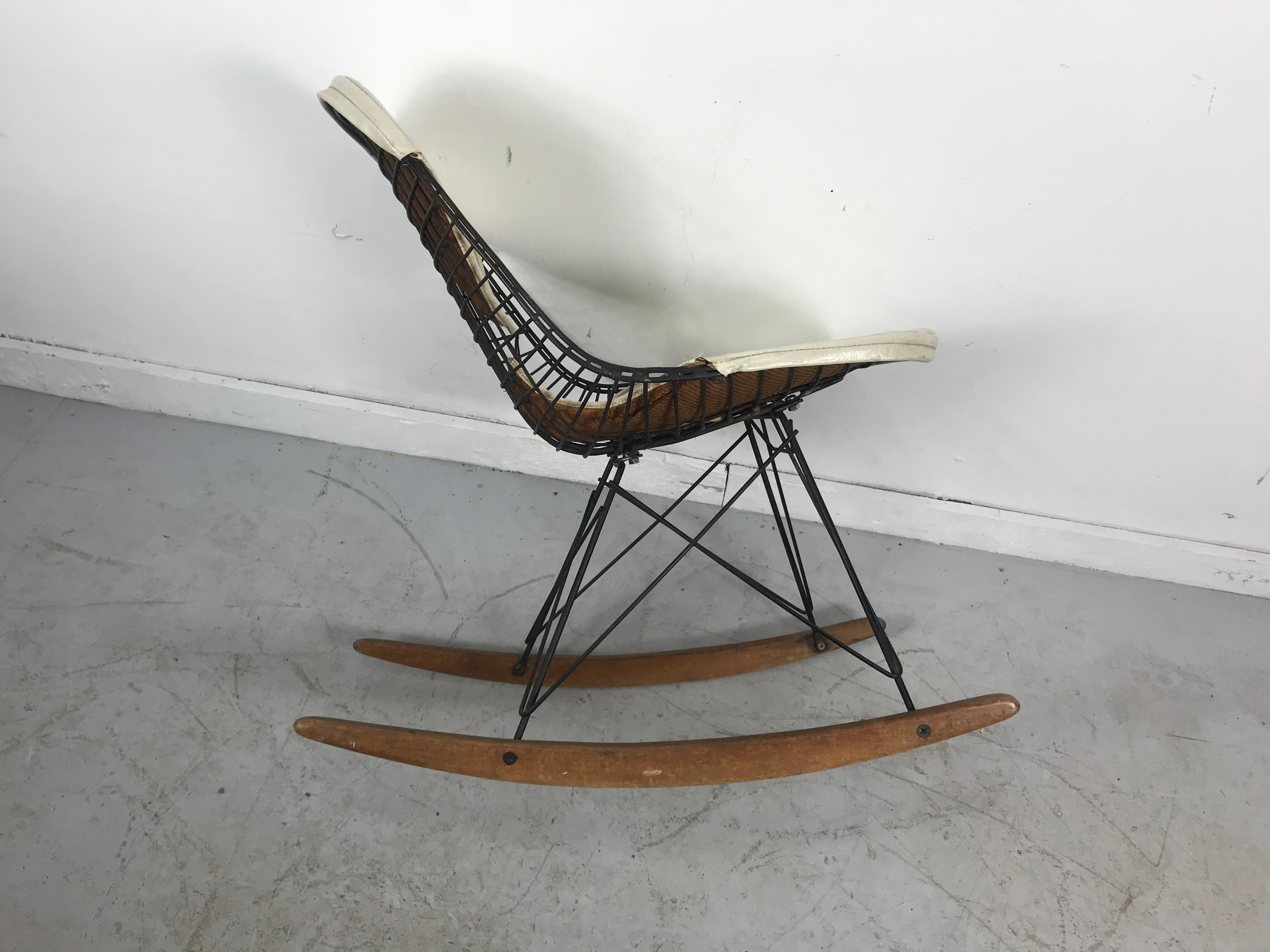 1st Generation Eames RKR Rocker by Herman Miller at 1stDibs | coberg ...