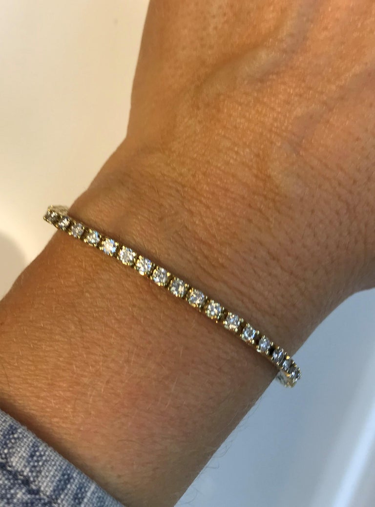 2 Carat Diamond Tennis Straight-Line Bracelet For Sale at 1stdibs