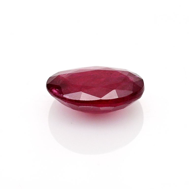 2 Carat Oval-Cut Burma No Heat Pigeon's Blood Red Ruby For Sale at ...