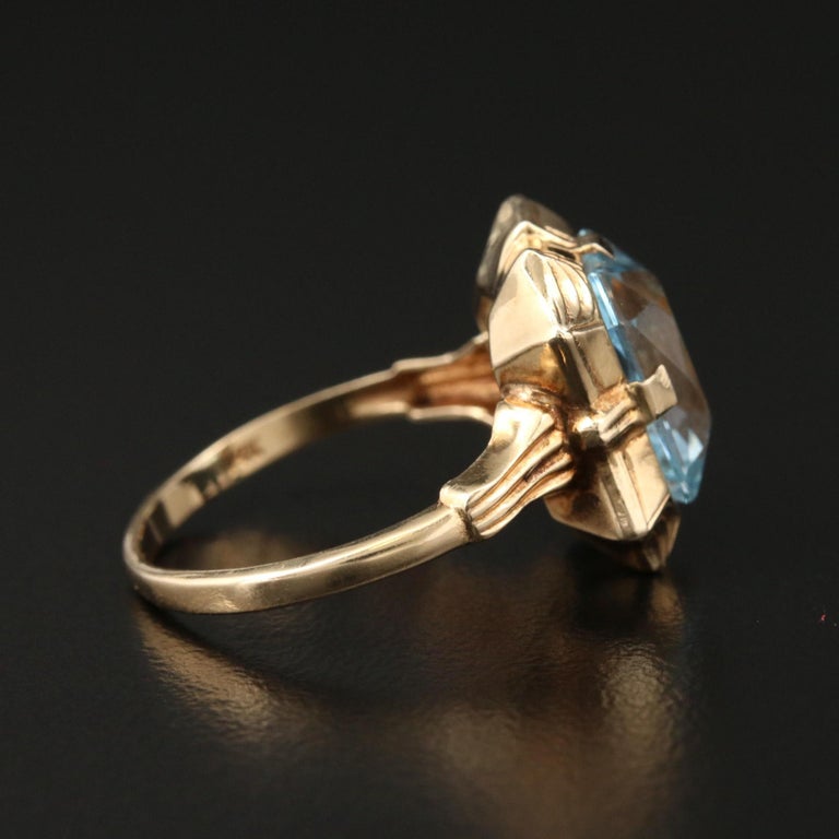 Customizable Antique 4 Carat Trillion Cut Natural Aquamarine Art Deco ...