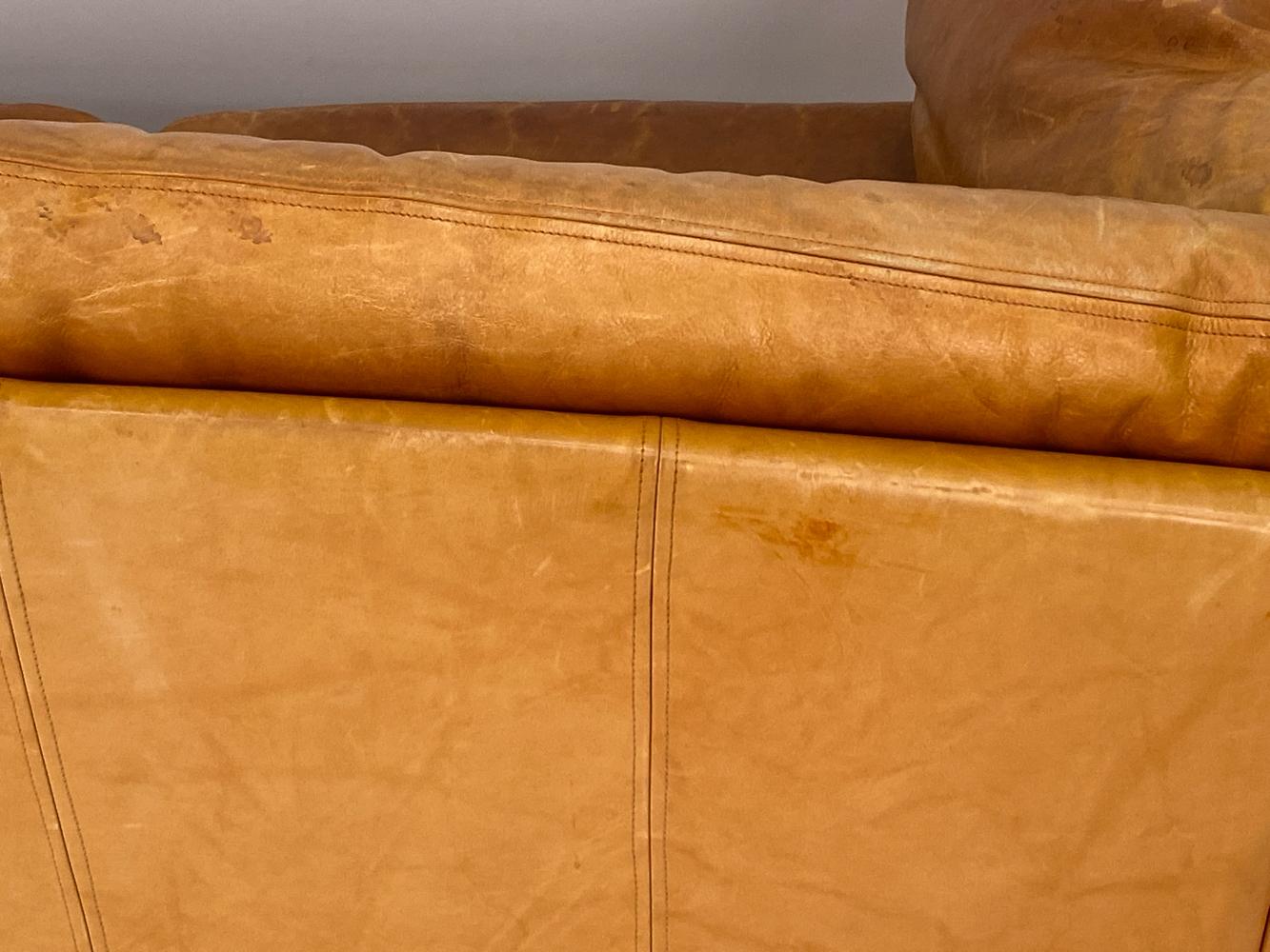 (2) Mogens Hansen Model 535 Brandy Leather Sofas For Sale at 1stDibs