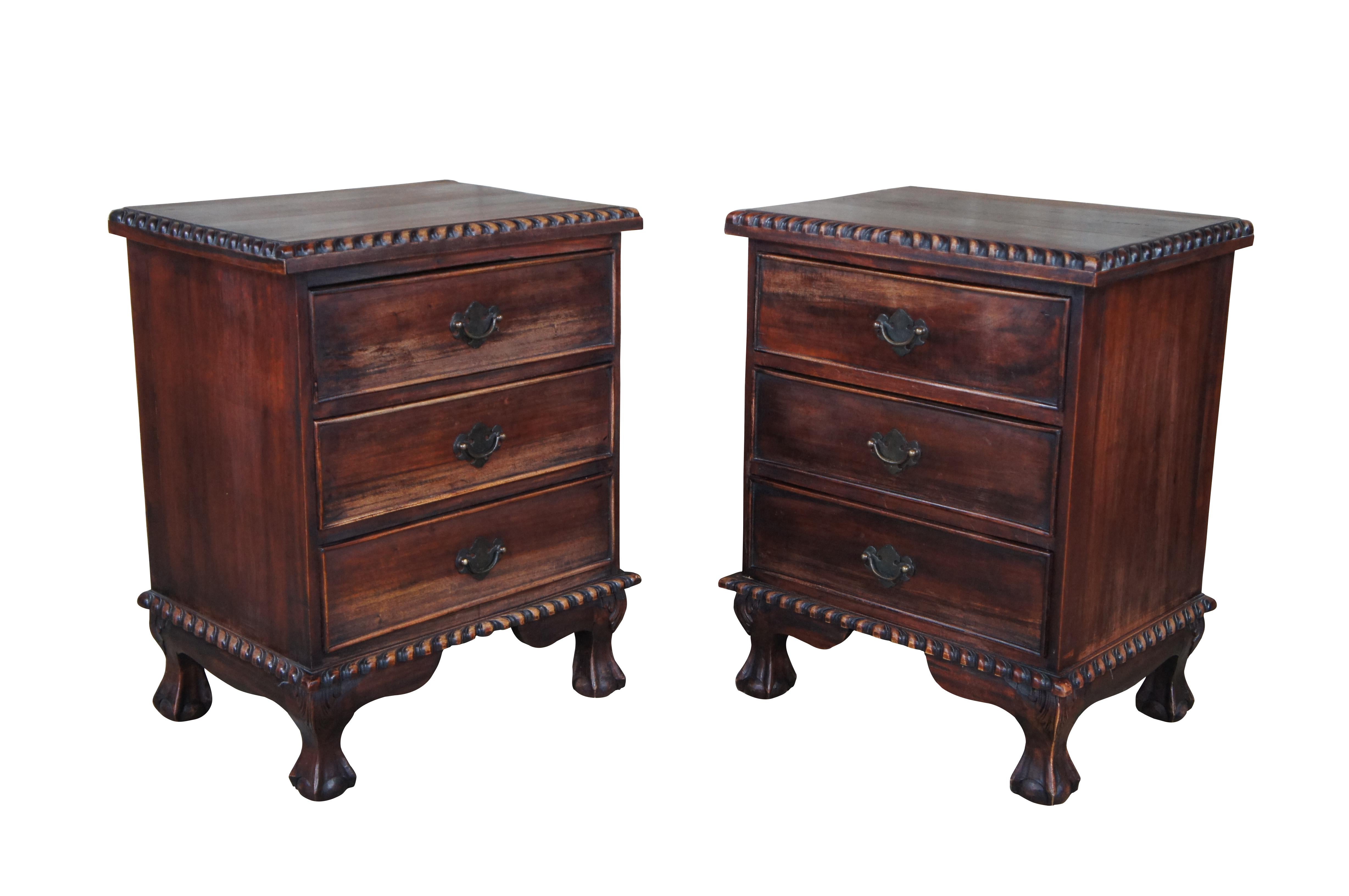 2 Vintage English Chippendale Style Mahogany 3 Drawer Bedside Table ...