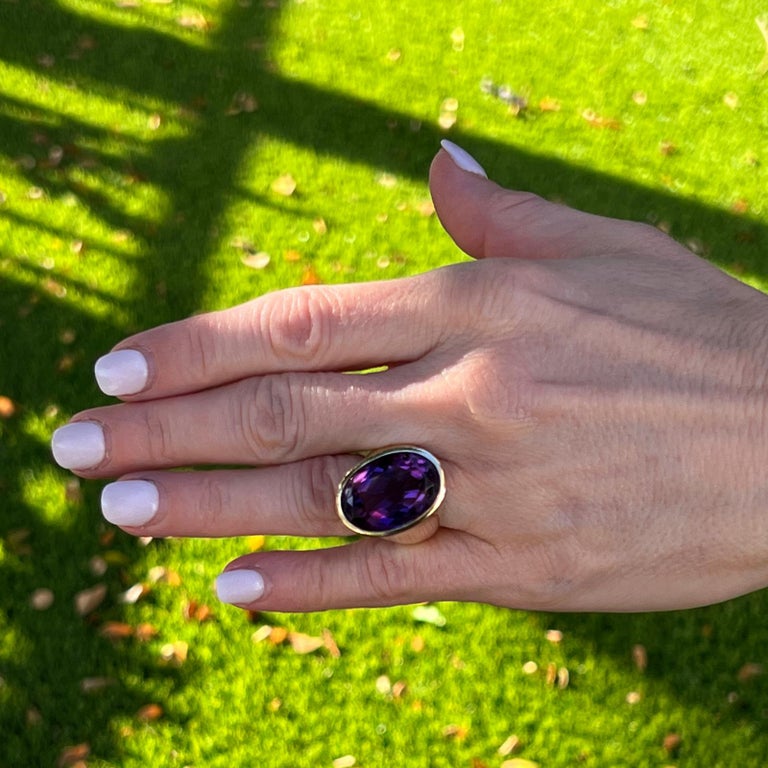 20 Carat Oval Amethyst Bezel Set 14 Karat Yellow Gold Cocktail Ring For ...