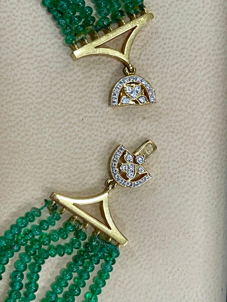 200 Carat Emerald Beads 7 Line Necklace with Diamond Clasp 18 Karat ...