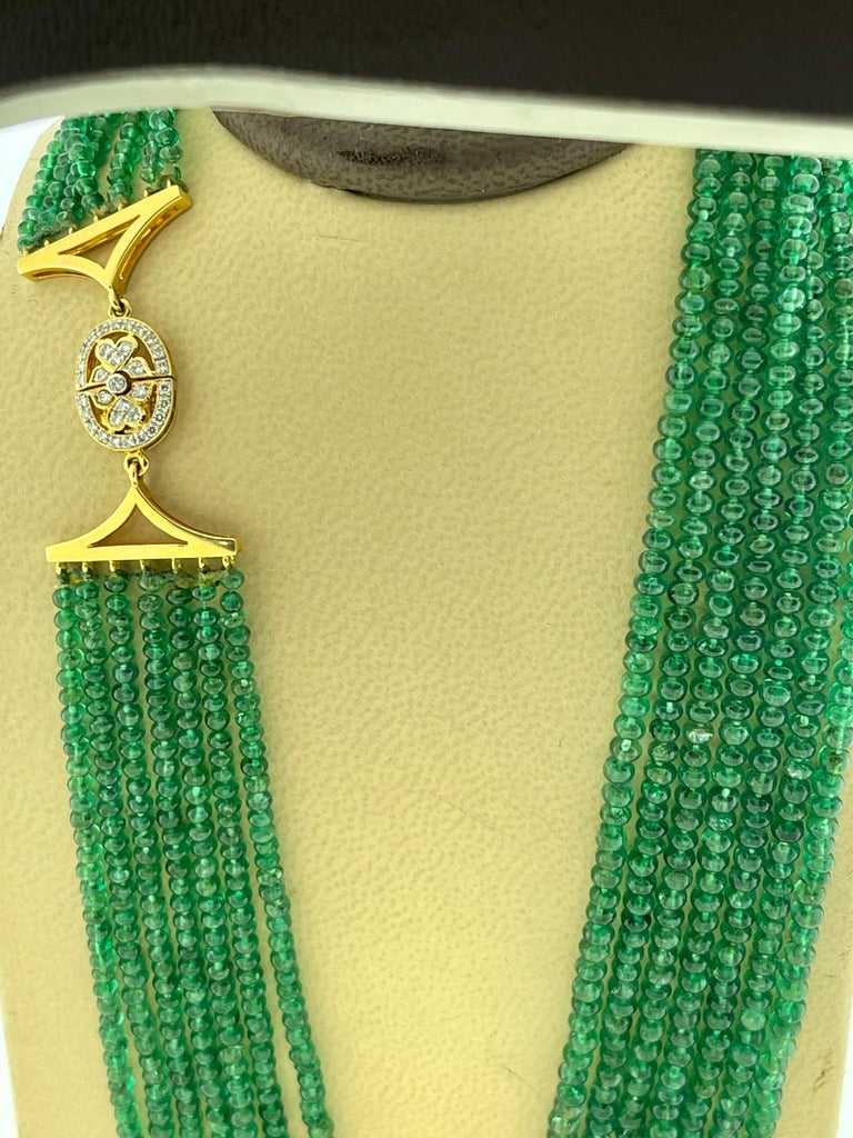 200 Carat Emerald Beads 7 Line Necklace with Diamond Clasp 18 Karat ...