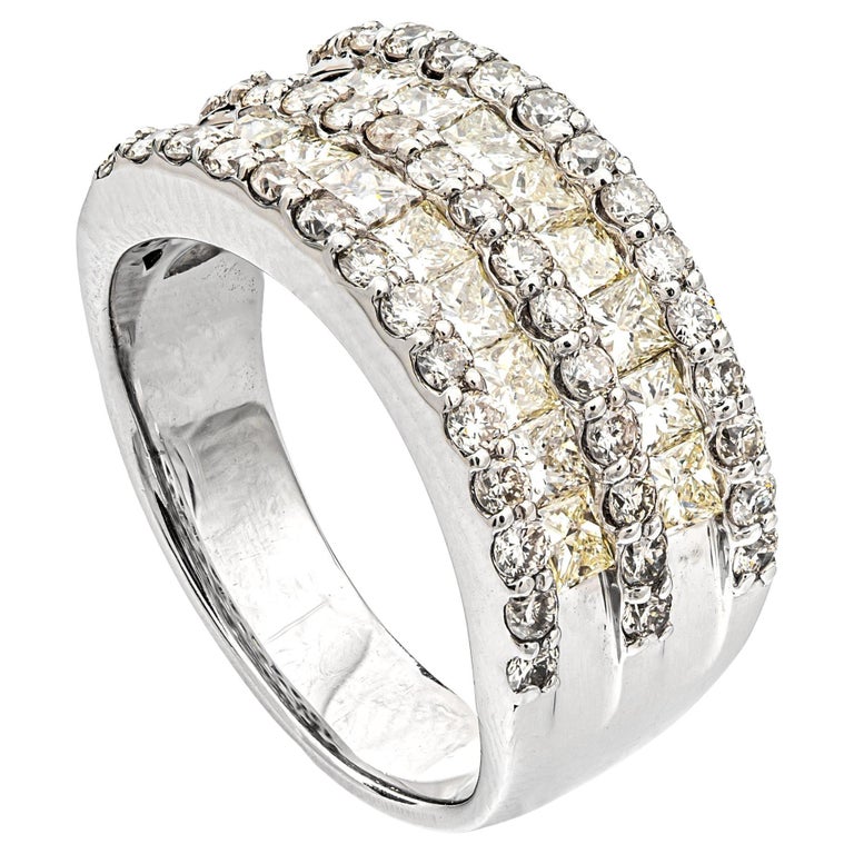 2.00 ct Natural White Diamonds Ring For Sale at 1stDibs
