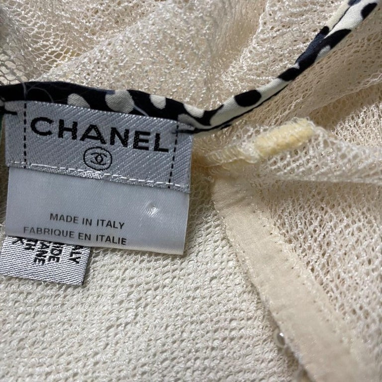 2000s Chanel Vintage White and Black top For Sale at 1stDibs