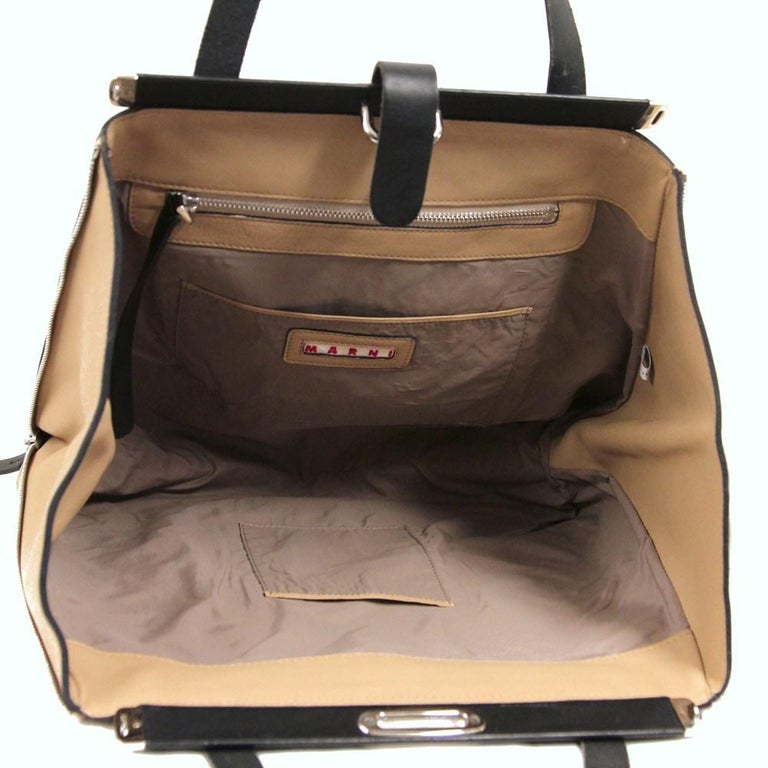2000s Marni Vintage beige leather shoulder bag with dark brown edges ...