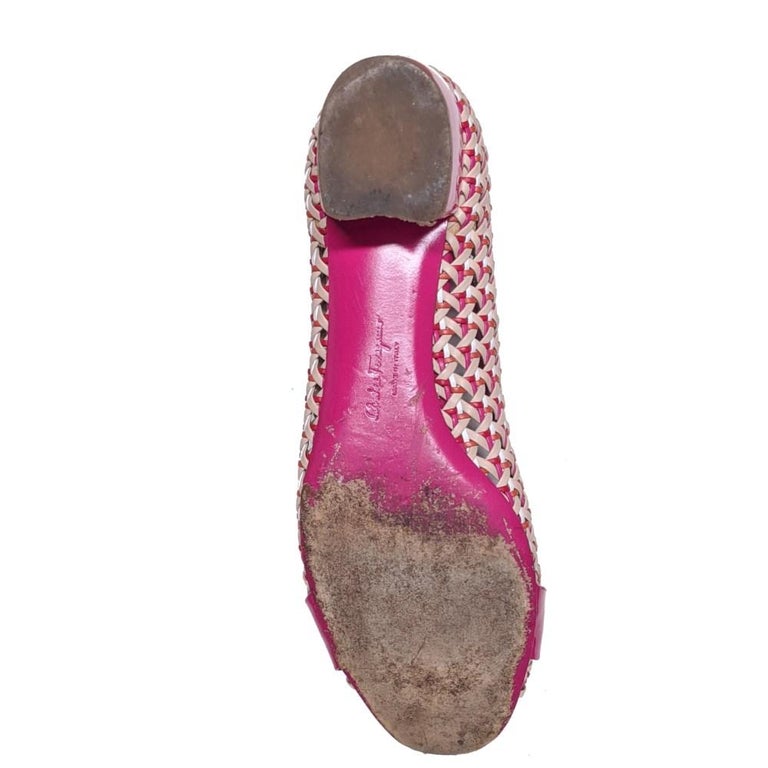 2000s Salvatore Ferragamo Vintage interlaced calf leather low-heel ...