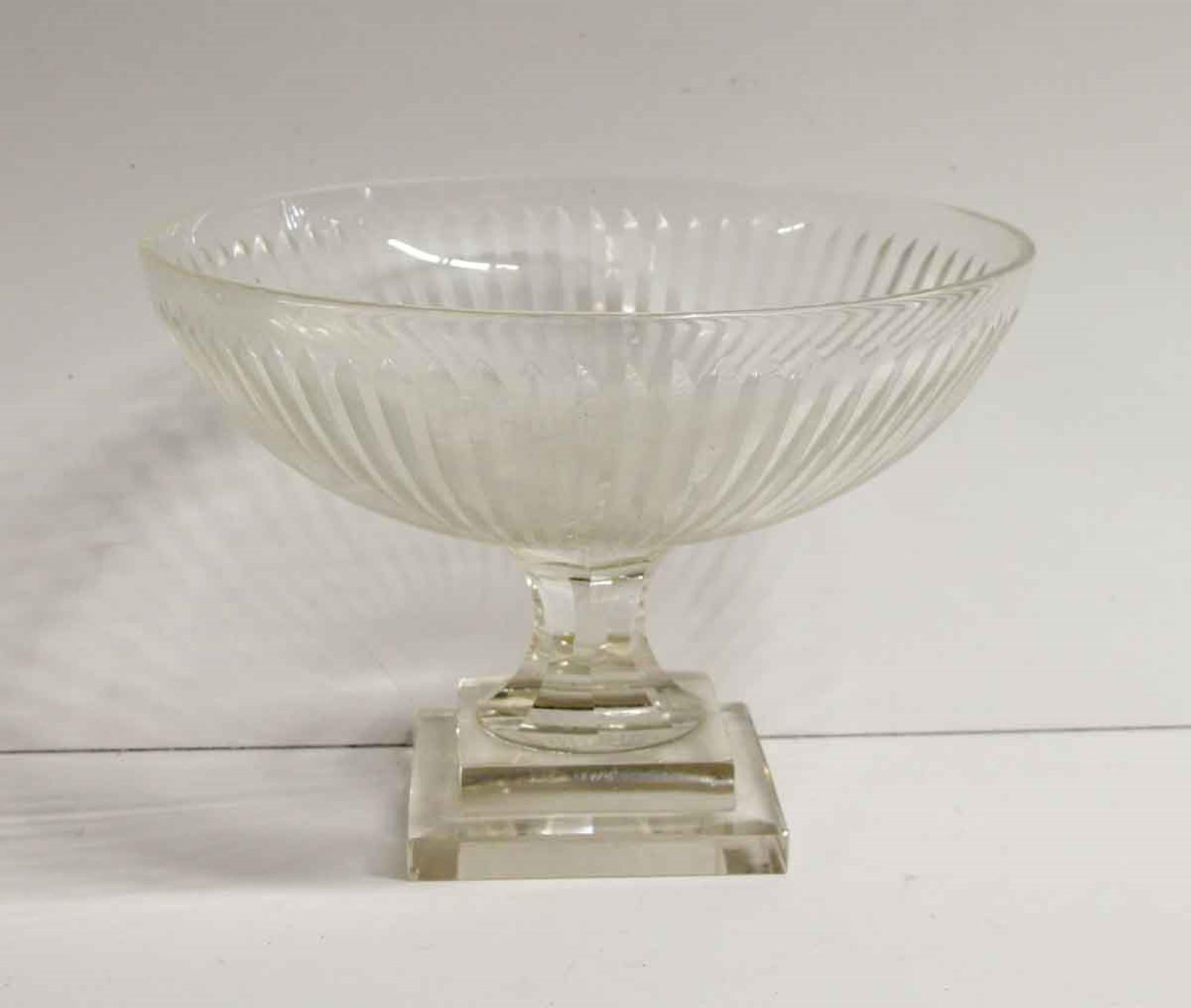 Pair Fluted Clear Glass Bowls with 2 Tier Square Base For Sale at 1stDibs