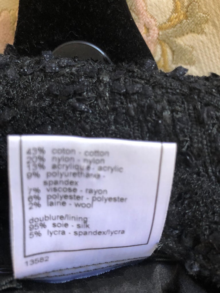 2002 Spring Chanel Cotton Blend Black w/Silver Flecks Boucle Zip Jacket ...