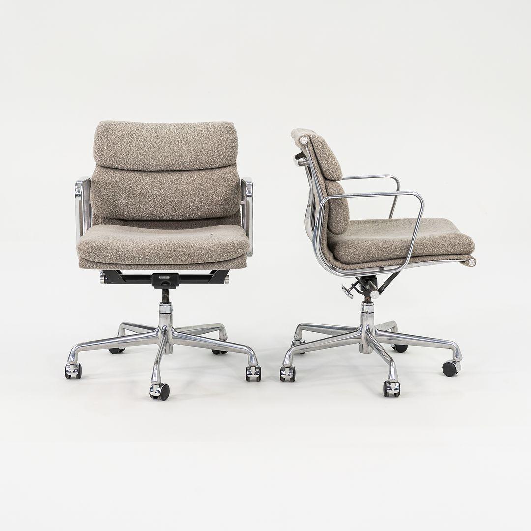 2003 Herman Miller Eames Soft Pad Management Desk Chair in Grey Boucle ...