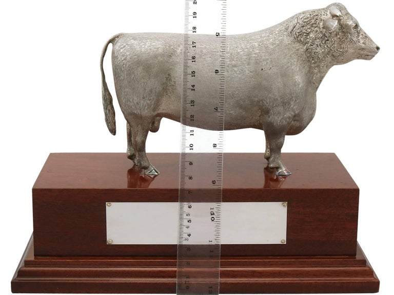 2004 Sterling Silver Presentation Bull at 1stDibs