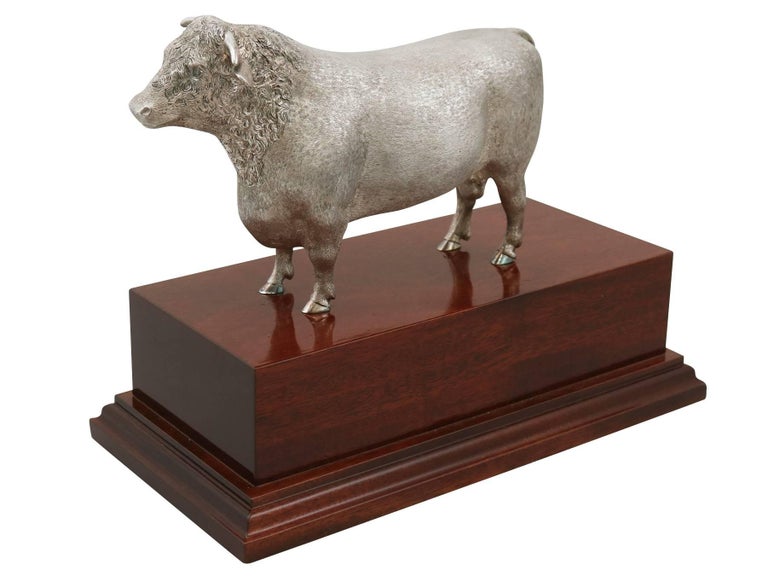 2004 Sterling Silver Presentation Bull at 1stDibs