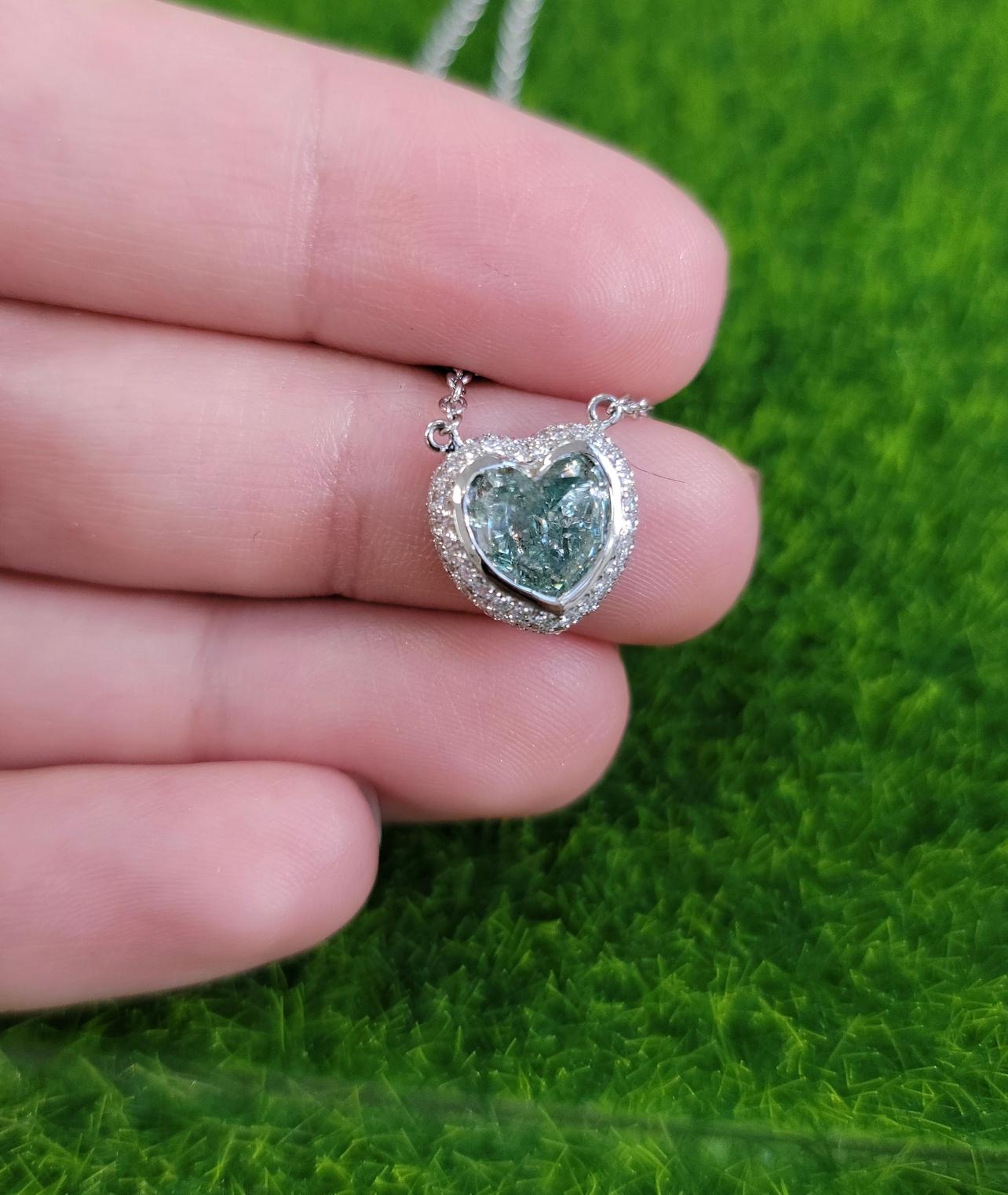 2.00ct Fancy Intense Green Heart GIA Pendant For Sale at 1stDibs