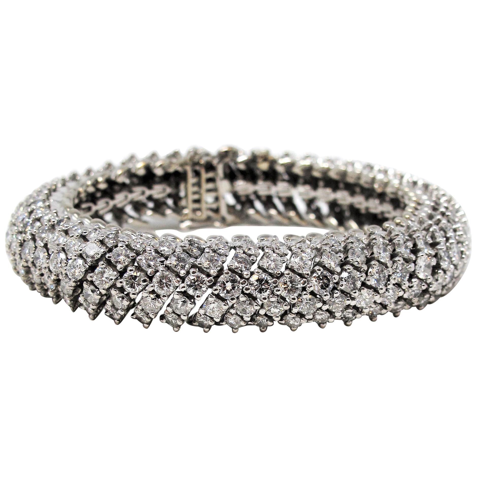 20.10 Carat Round Brilliant Diamond Five-Row Bracelet 14 Karat White ...