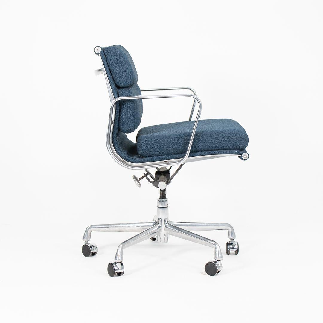 2010s Herman Miller Eames Aluminum Group Soft Pad Management Desk Chair ...