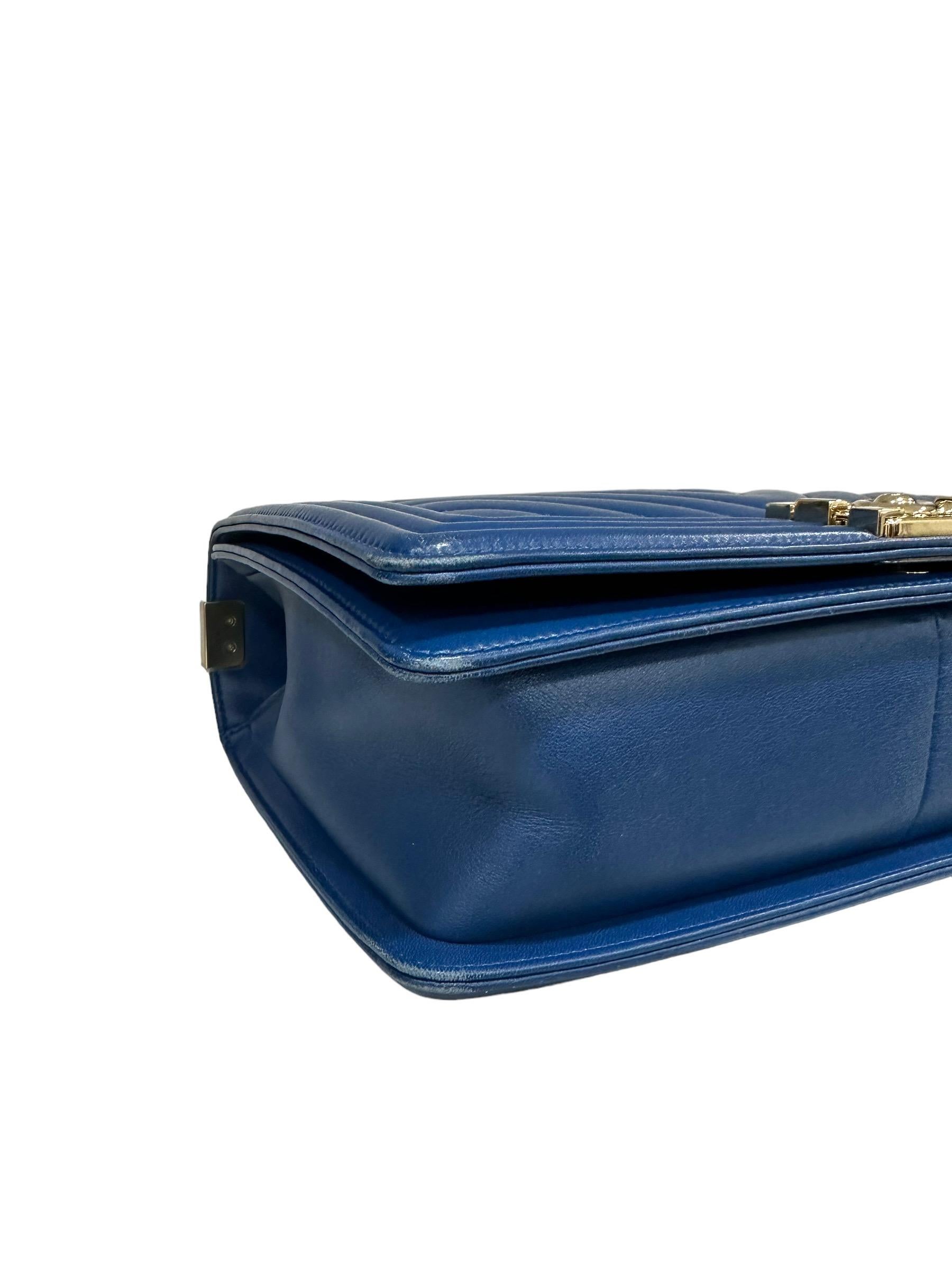 2017 Chanel Boy Big Blue Top Handle Bag For Sale at 1stDibs