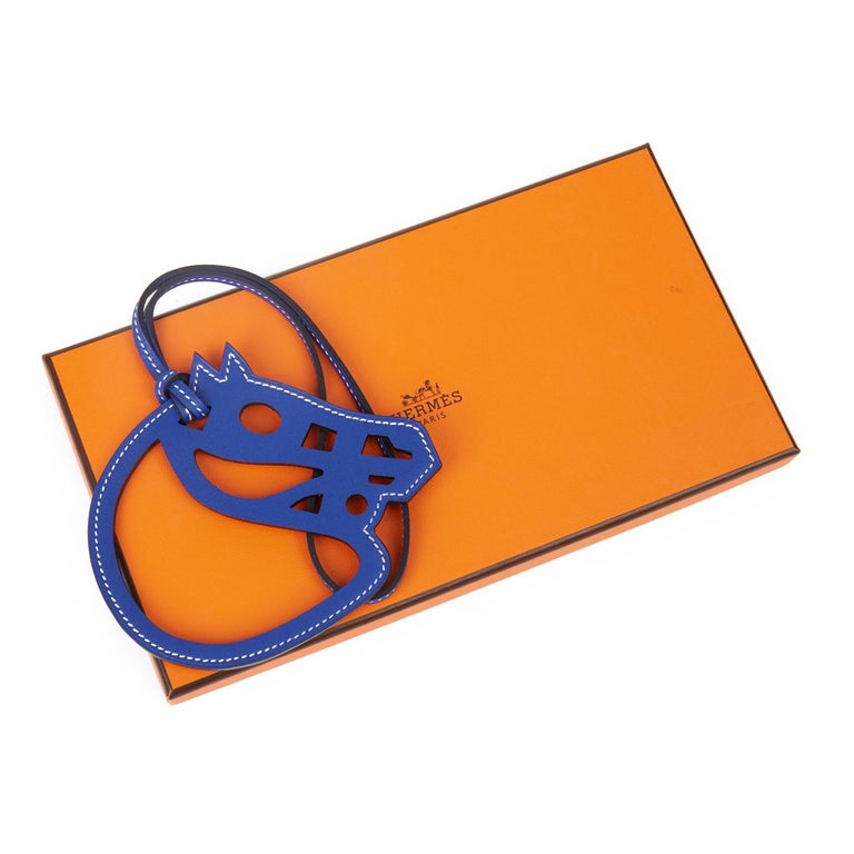 2019 Hermès Bleu Electric Swift Leather Paddock Cheval Charm For Sale ...