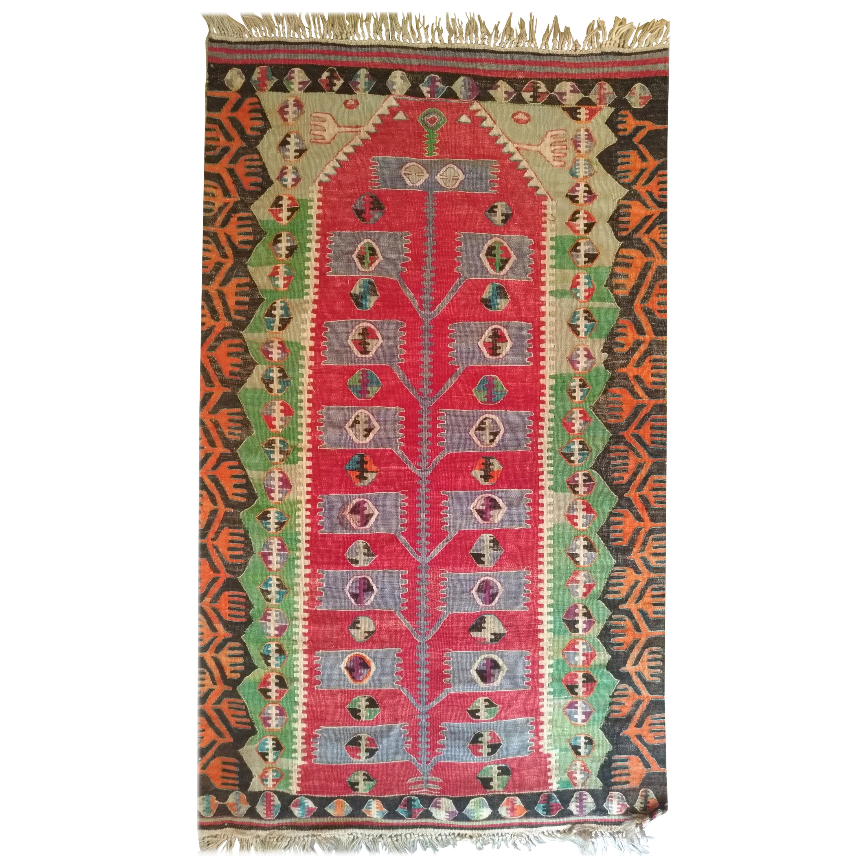 20th Century Bessarabian Kilim Carpet from the Balkans For Sale at 1stDibs