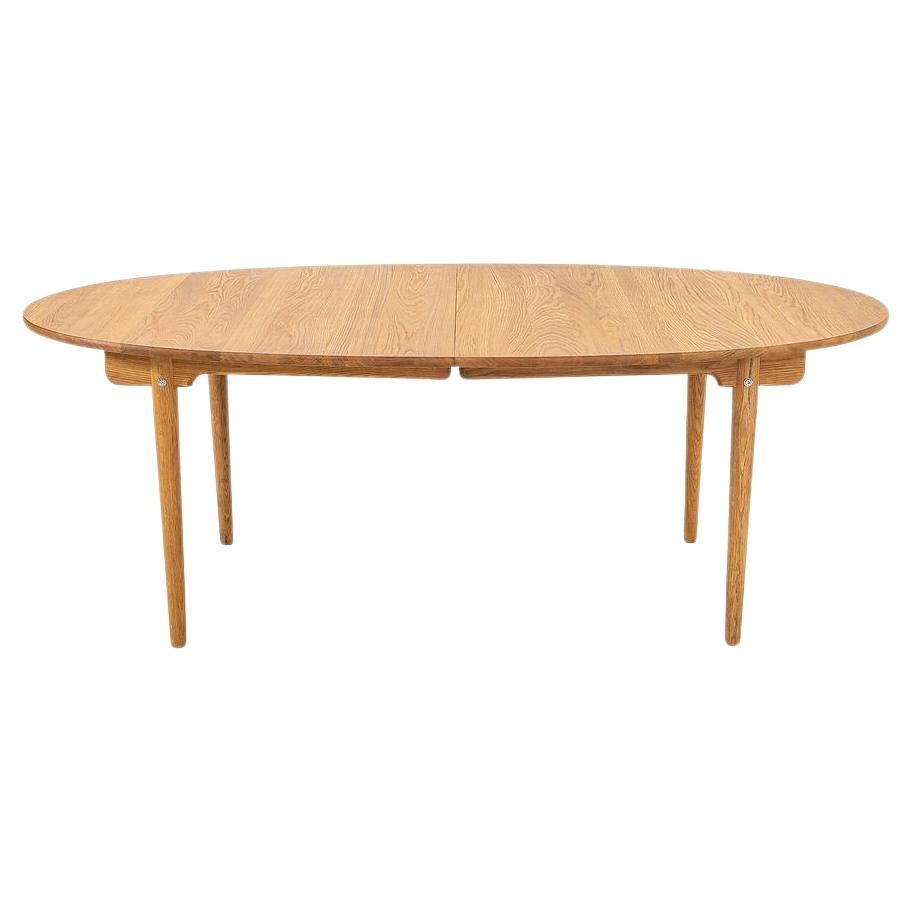 2023 Hans Wegner for Carl Hansen CH338 Dining Table in Oak White Oil 115 x 200cm For Sale at 1stDibs