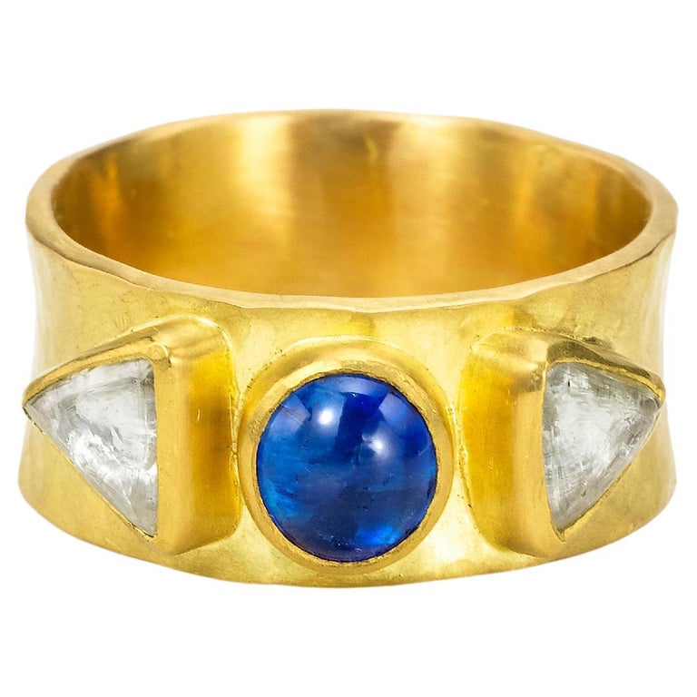 20 Karat and 22 Karat Sapphire and Macle Diamond Ring For Sale at 1stDibs