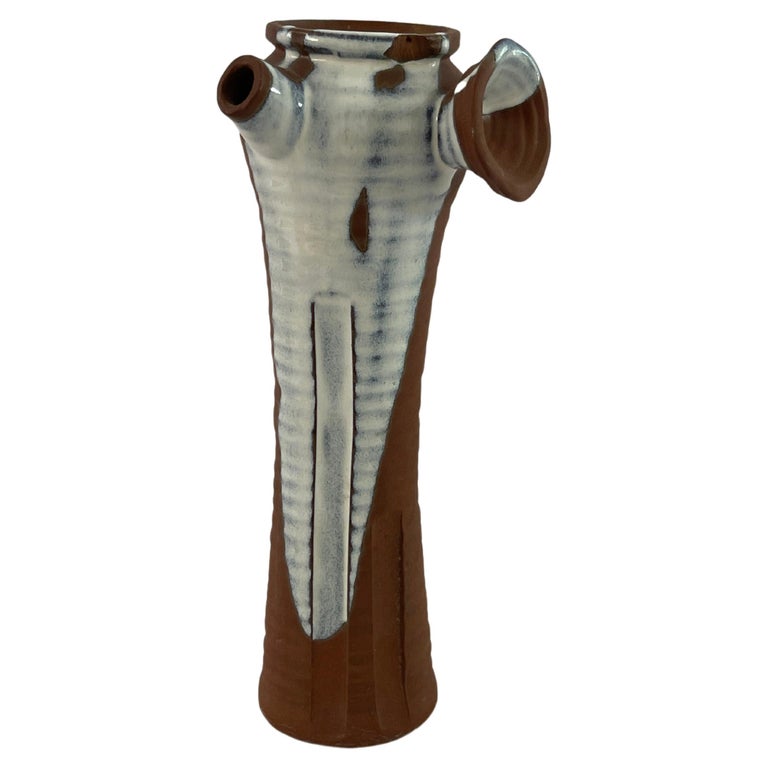 20th Century Abstract Double Opening Ceramic Vase For Sale at 1stDibs
