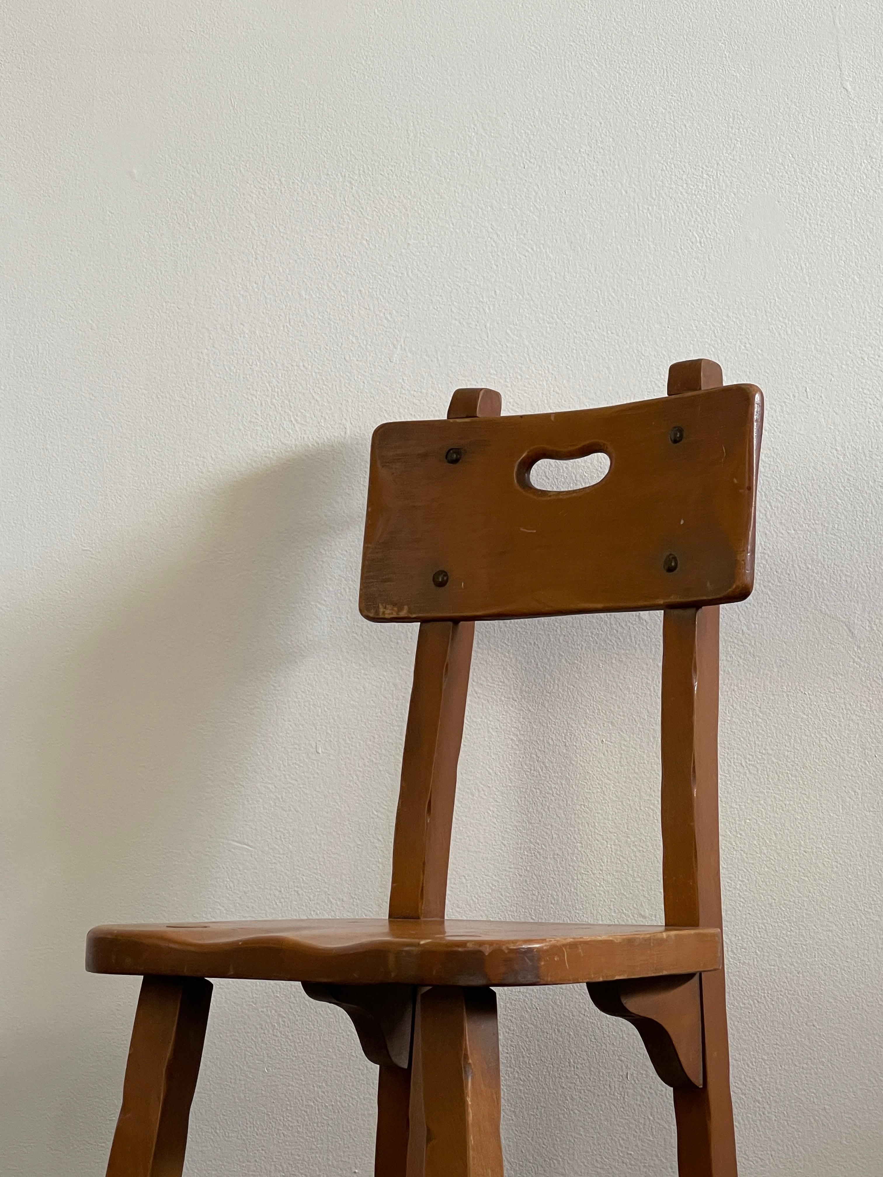 20th Century American Colonial Wood Chair For Sale at 1stDibs ...