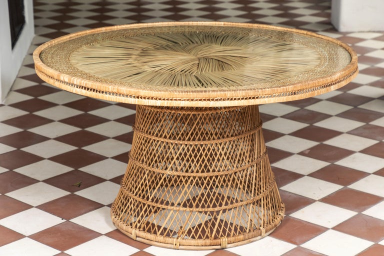 20th Century American Rattan Dining Table with 4 Chairs at 1stDibs
