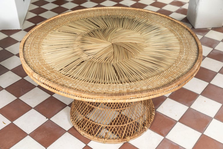 20th Century American Rattan Dining Table with 4 Chairs at 1stDibs