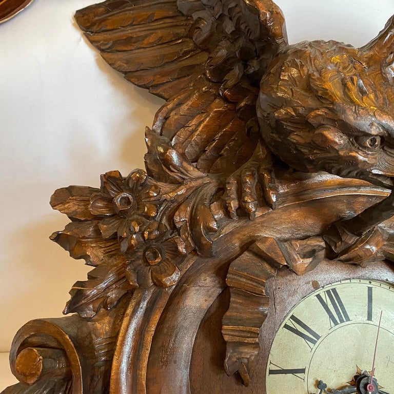 20th Century Antique Wooden Italian Frieze Clock For Sale at 1stDibs