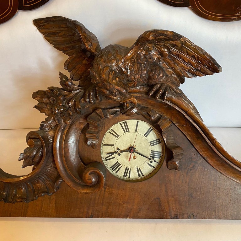 20th Century Antique Wooden Italian Frieze Clock For Sale at 1stDibs