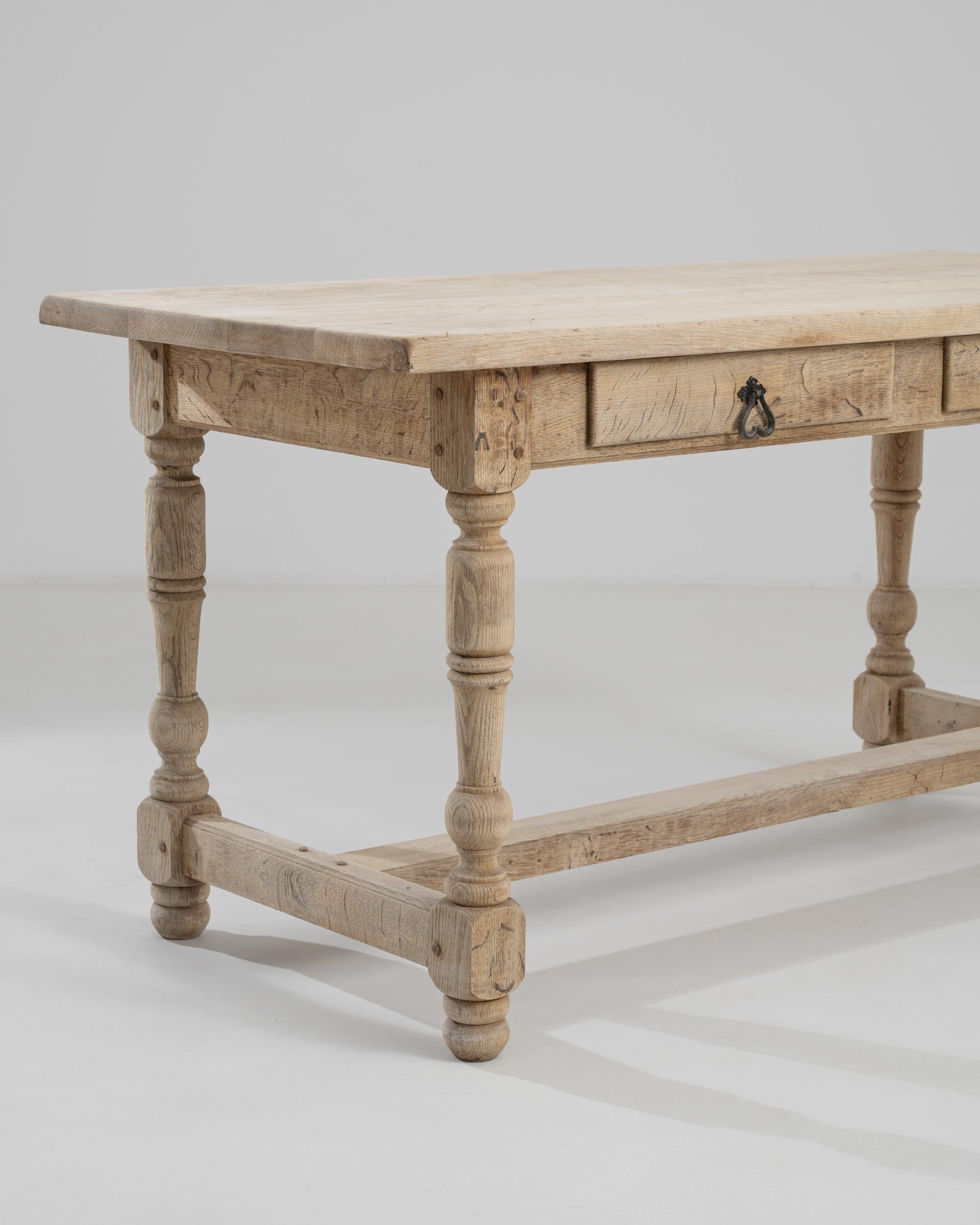 20th Century Belgian Bleached Oak Table For Sale at 1stDibs