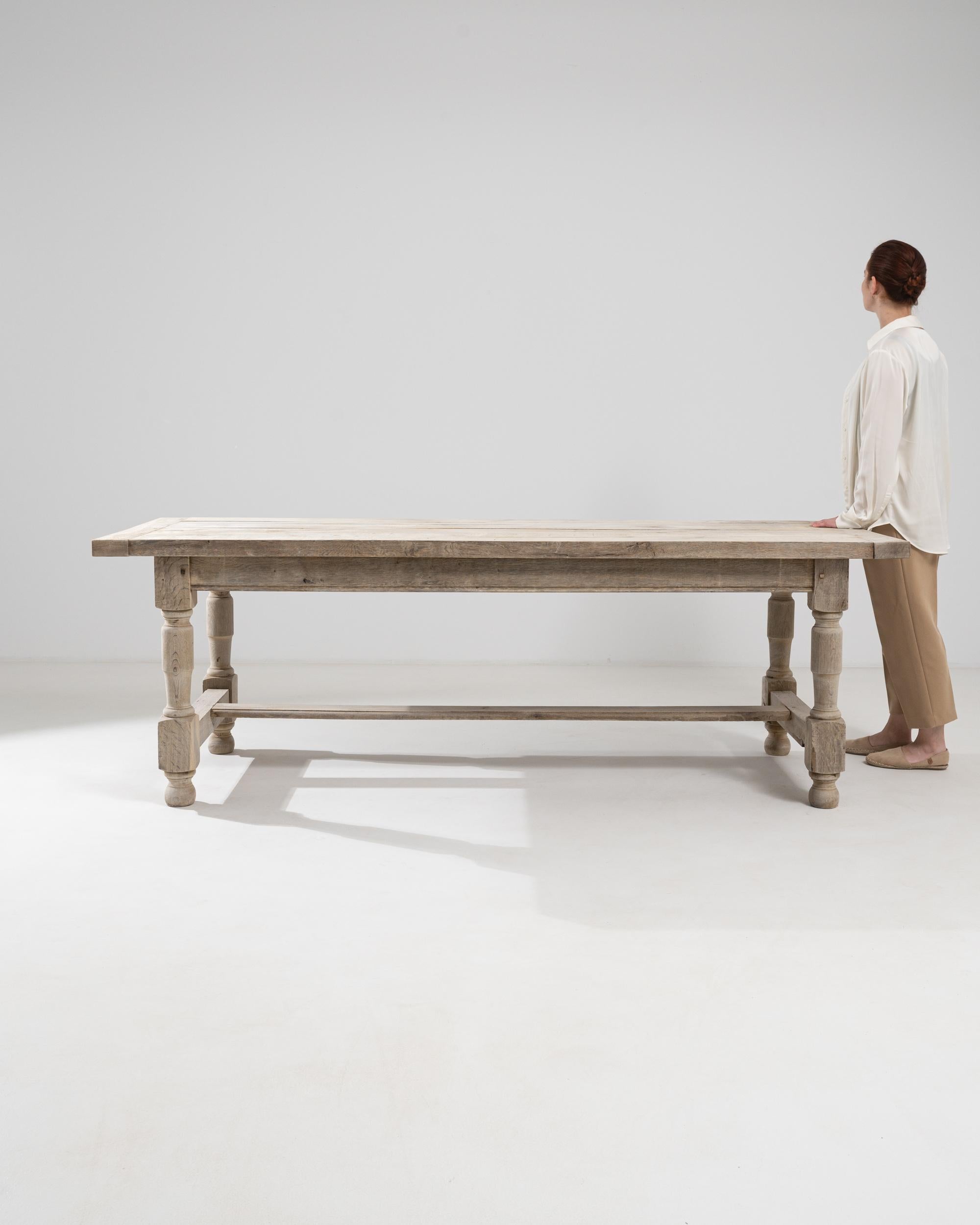 20th Century Belgian Oak Dining Table For Sale at 1stDibs