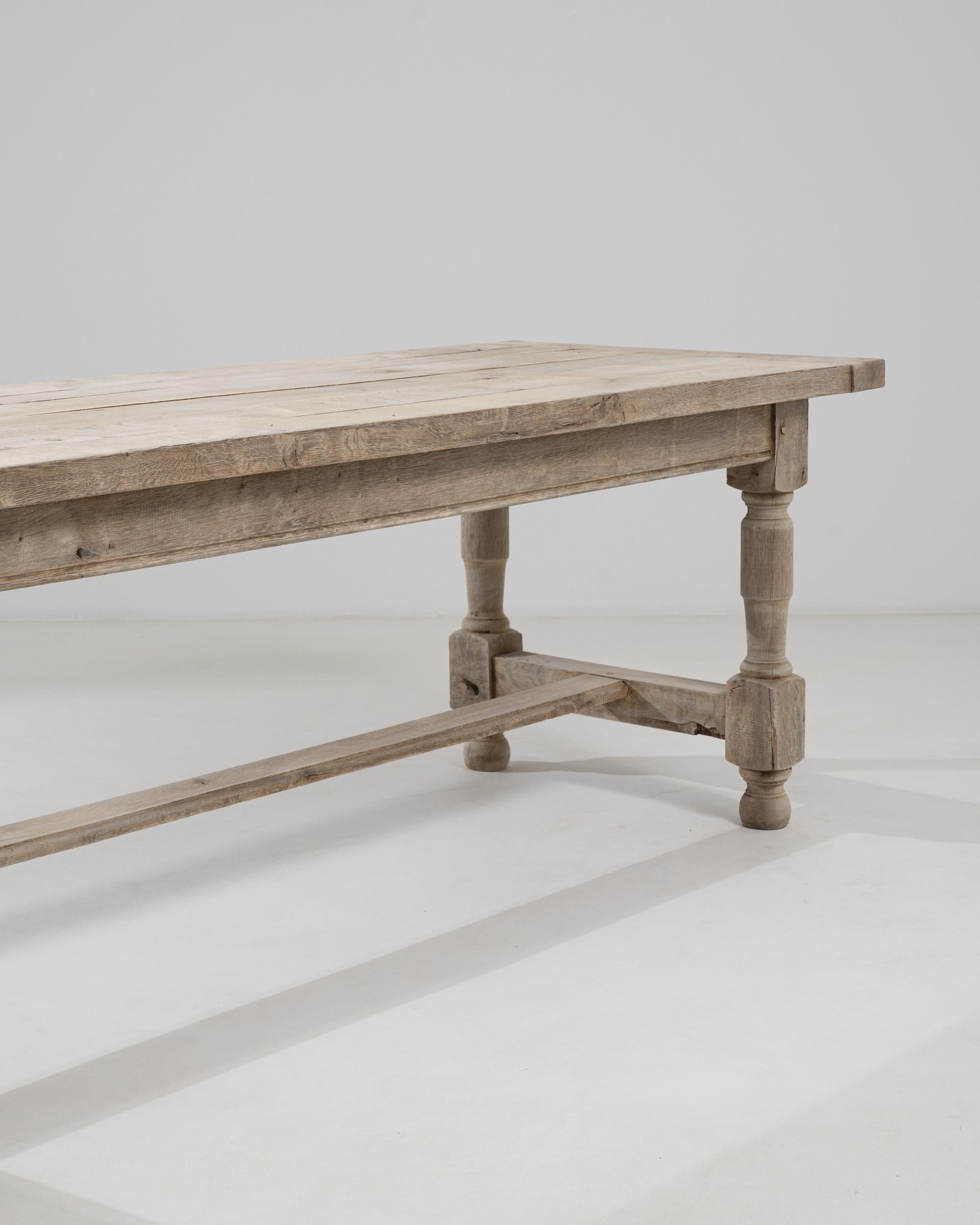 20th Century Belgian Oak Dining Table For Sale at 1stDibs