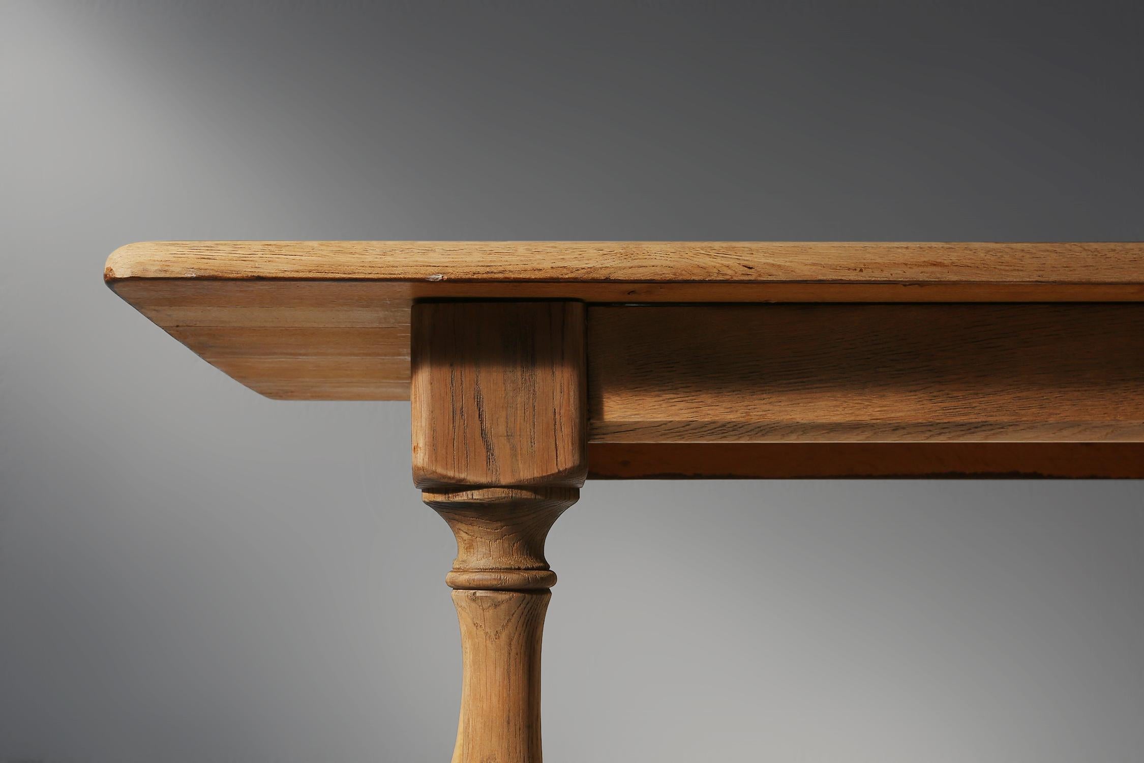 20th century Belgian oak dining table For Sale at 1stDibs