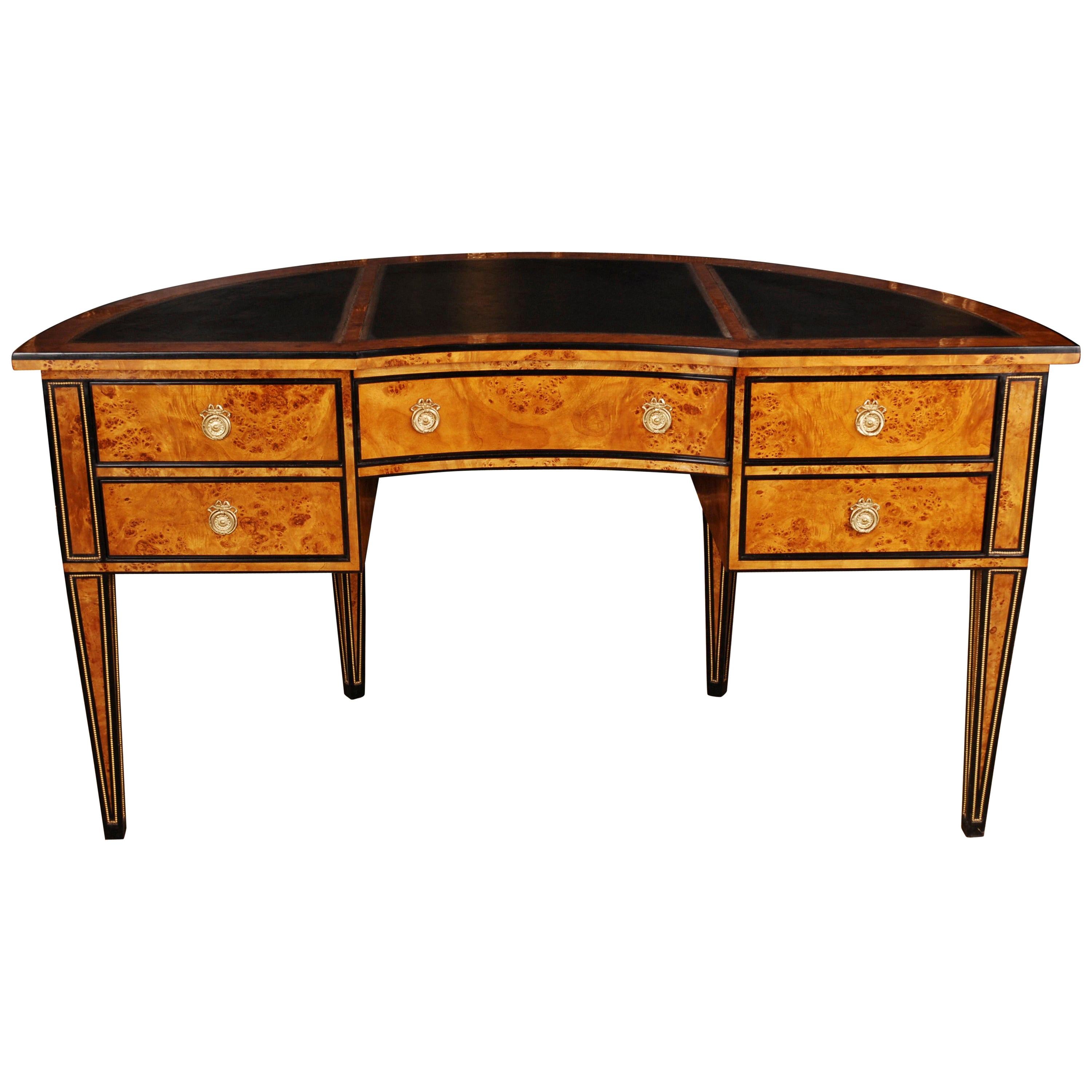 20th Century Biedermeier Style Wood Oval Table For Sale at 1stDibs