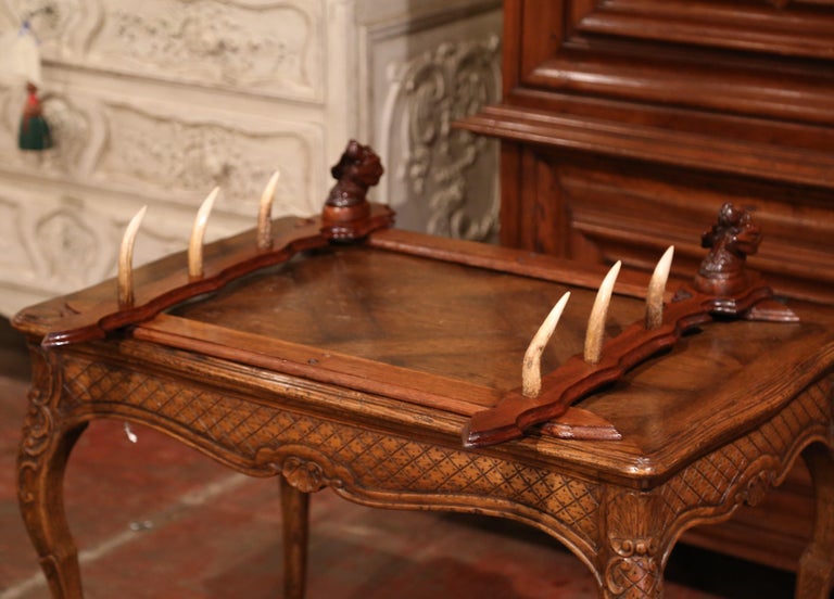 20th Century Black Forest Carved Gun Rack with Horns and Dog Head ...