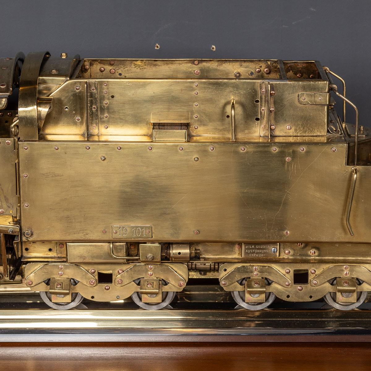 20th Century Brass Deutsche Reichsbahn Class 01 Locomotive and Track ...
