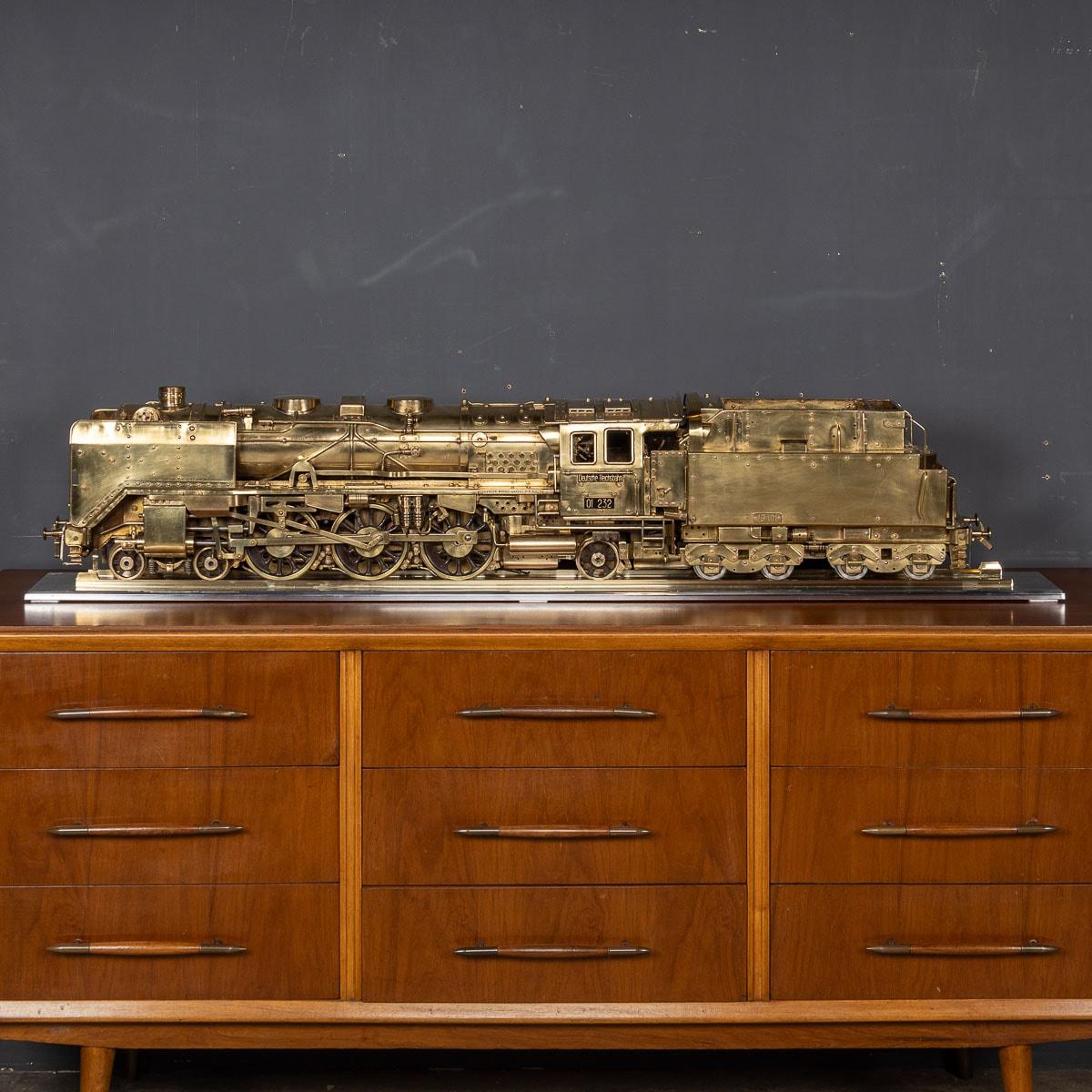 20th Century Brass Deutsche Reichsbahn Class 01 Locomotive and Track ...