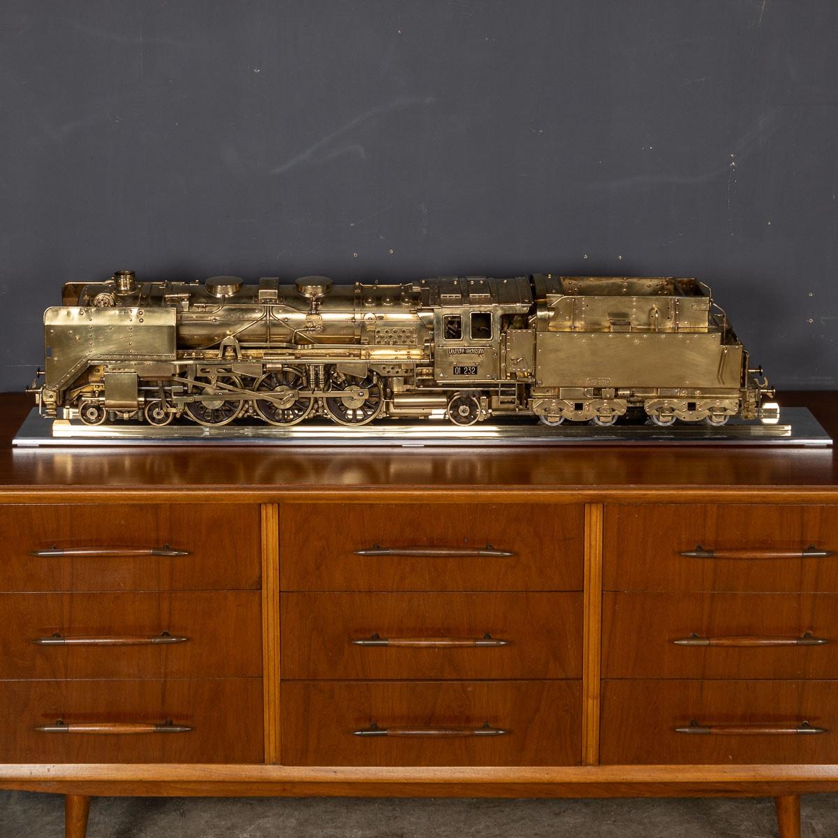 20th Century Brass Deutsche Reichsbahn Class 01 Locomotive and Track ...